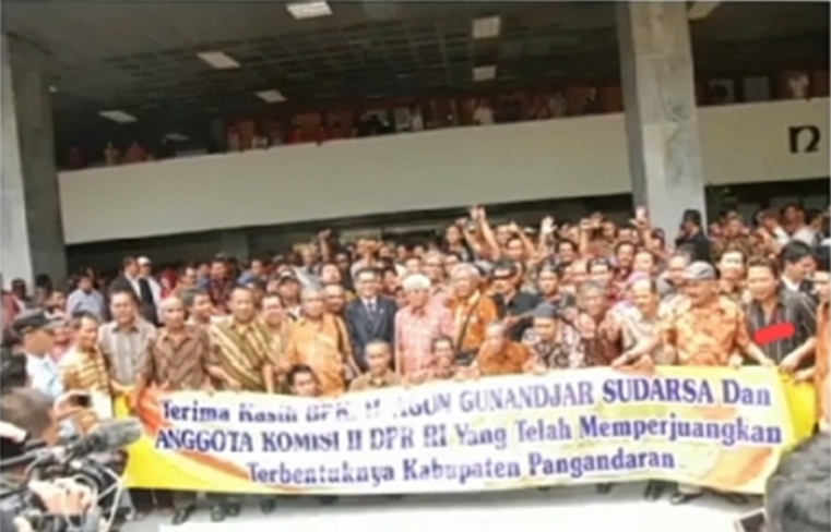 Medikom Online - Kisah Seorang Wartawan Ikut Andil Dalam Perjuangan ...